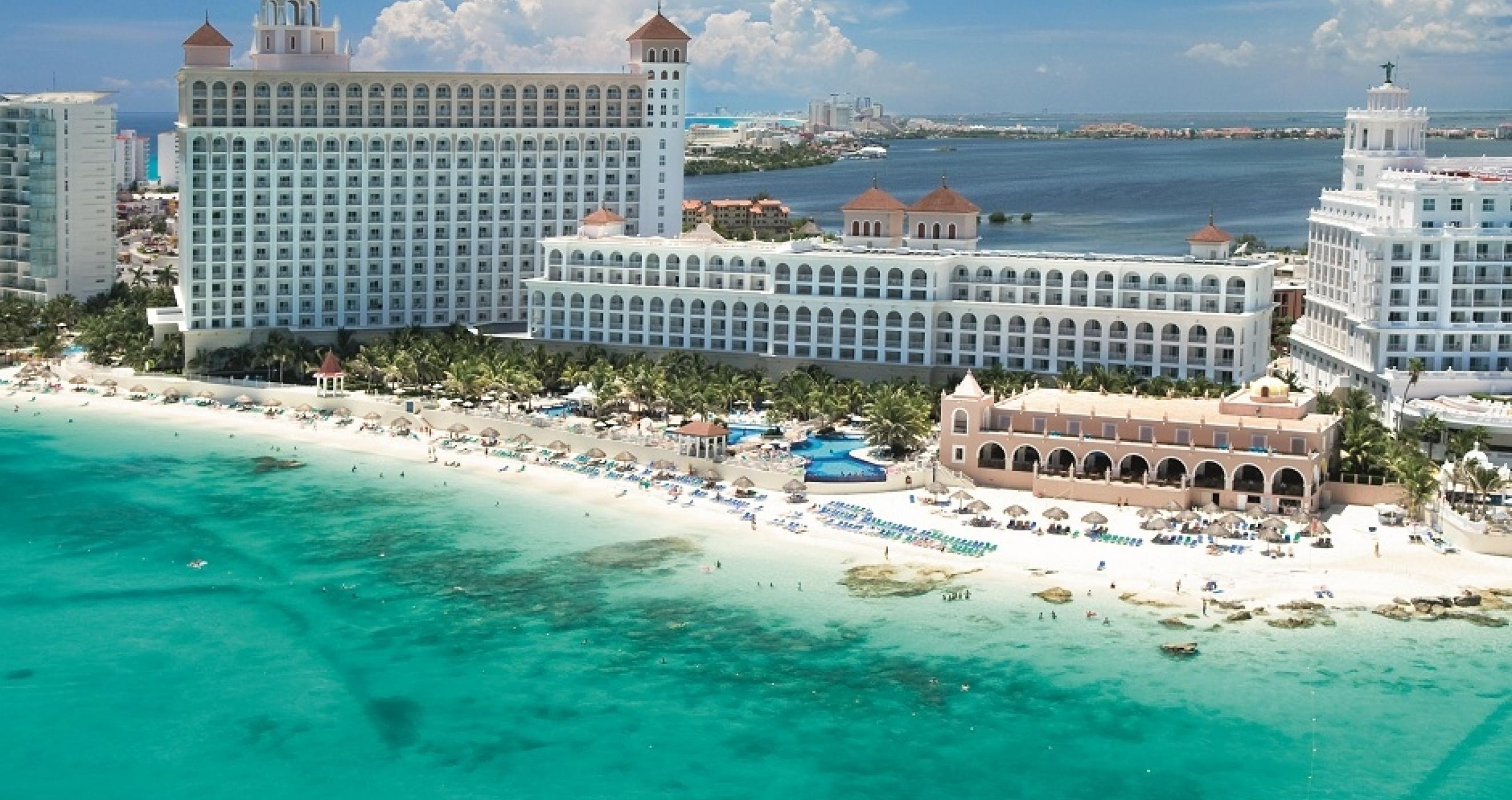 Riu Cancun | NOW TRAVEL + CRUISE
